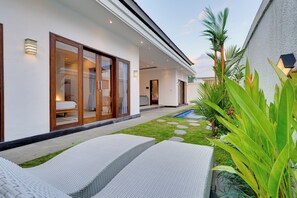 Vila, vista para a piscina | Piscina particular