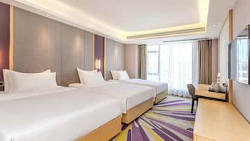 Quarto triplo conforto, vista para a cidade