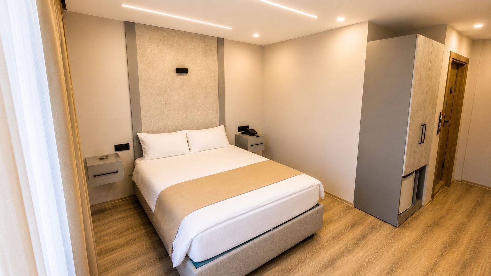 Quarto Duplo Clássico para 1 Pessoa, varanda, Vista para a cidade | Com decoração personalizada, secretária 