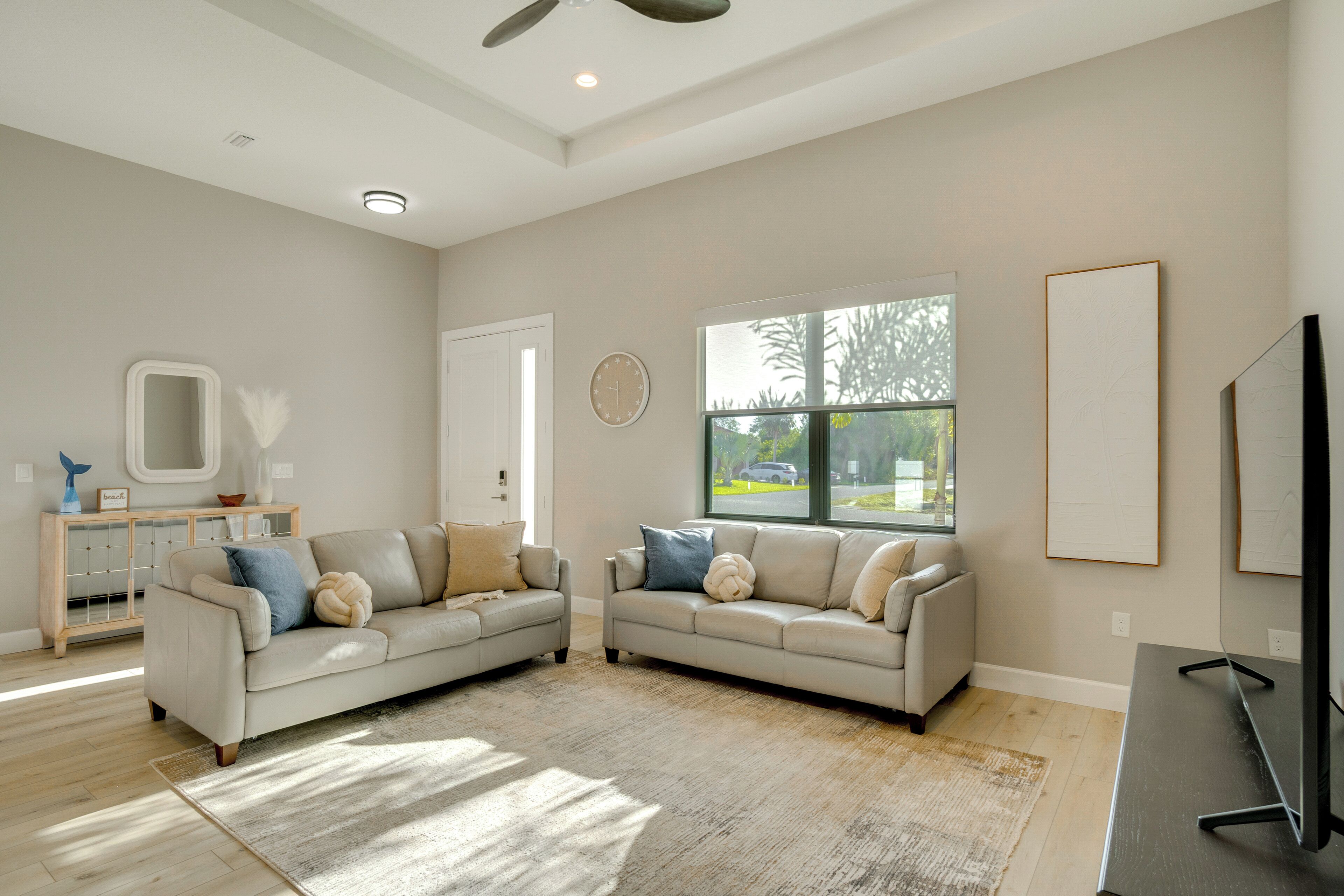 3 Mi To Manasota Beach! Sleek Home W/ Lanai - Venice, FL