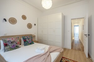 2 quartos, roupa de cama fornecida 