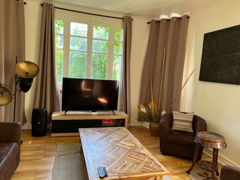 Peaceful Stay In Central Auxerre - Auxerre