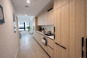 Apartamento Deluxe em Condomínio Fechado, vista para o lago | Cozinha privada