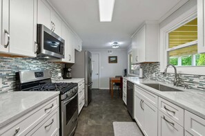 Casa, 3 quartos | Cozinha privada