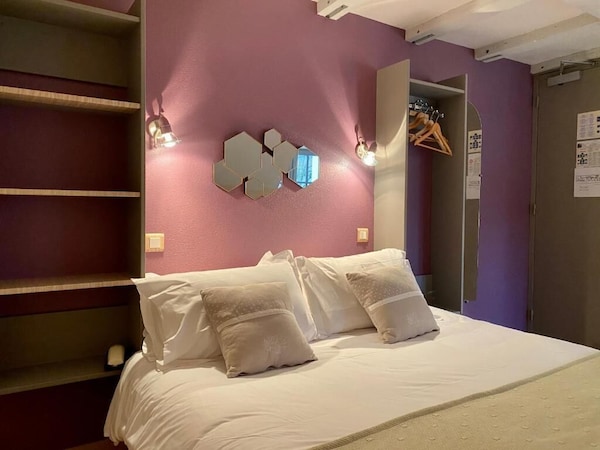 Hotel Des Bains - Figeac