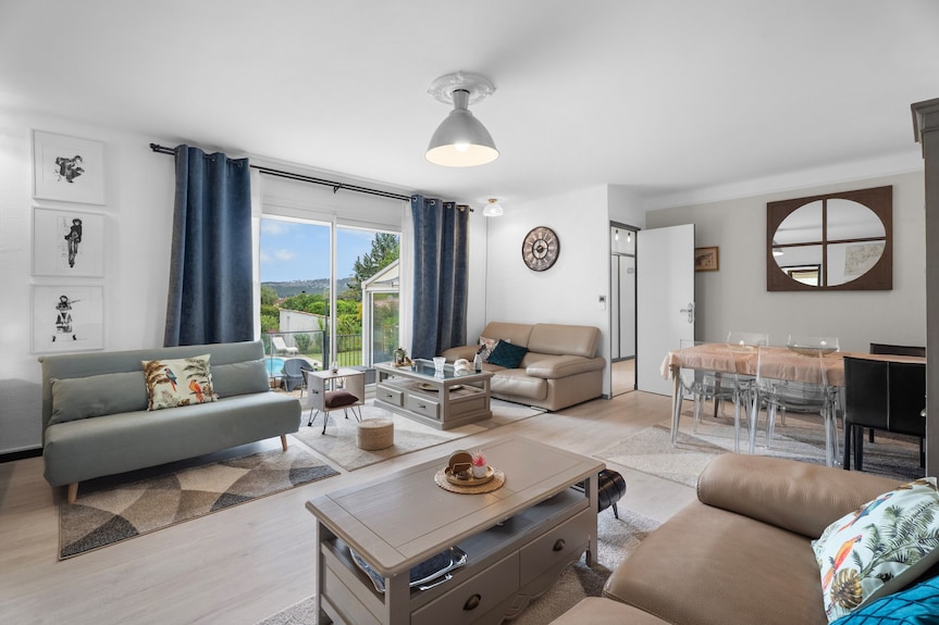 Villa 'Claud' House' Avec Vue Sur La Montagne, Wi-fi Et Climatisation - Bandol
