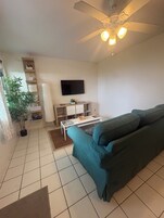 Apartamento Familiar, vista para o oceano | Sala de estar