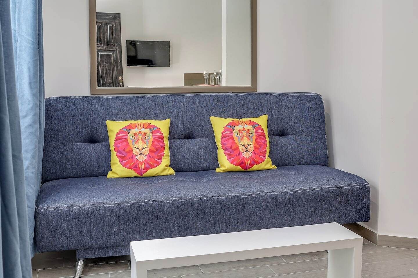 Minimalist 1br, Strong Wi-fi, Air, Discounts - Playa del Carmen