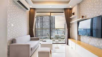 Apartamento Familiar, varanda, Vista para a cidade | Sala de estar