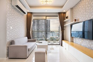 Apartamento Familiar, varanda, Vista para a cidade | Sala de estar