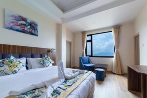 Quarto superior, vista para a colina | Wi-Fi de cortesia