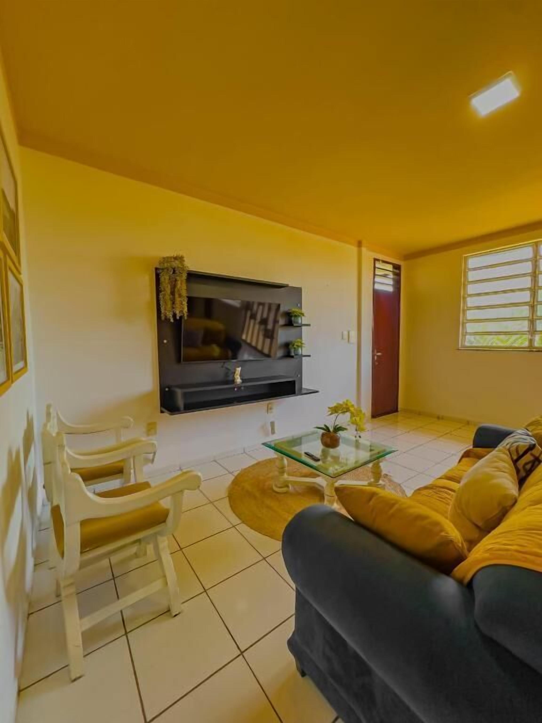 Apartamento, varanda, Vista para a cidade | Sala de estar
