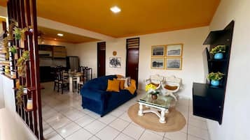 Apartamento, varanda, Vista para a cidade | Interior