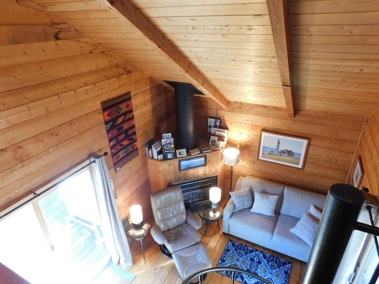 Iconic 70s Style Cute Condo Cottage In Deck 2, On A Pond! (Cs0055) - Wellfleet, MA