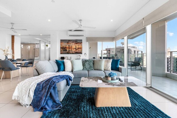 Zen Crystal Tide Balcony - Pool - Gym - Seaview - Darwin