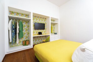 Suite Júnior | Cofre no quarto, secretária, cortinas/cortinados opacos, Wi-fi grátis 