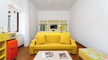 Suite Júnior | Cofre no quarto, secretária, cortinas/cortinados opacos, Wi-fi grátis
