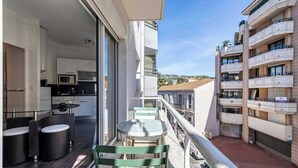 Apartamento | Opções para refeição ao ar livre