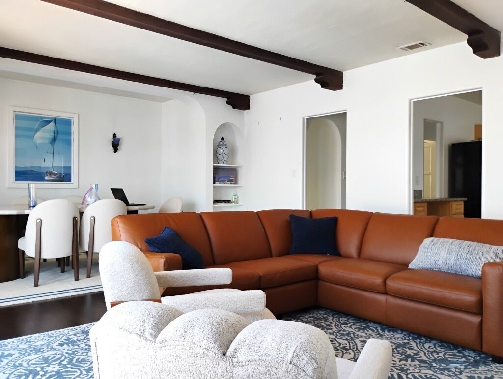 Coastal Sunlit Breeze - 2br Apt - Near Sofi & Fifa - Hermosa Beach, CA