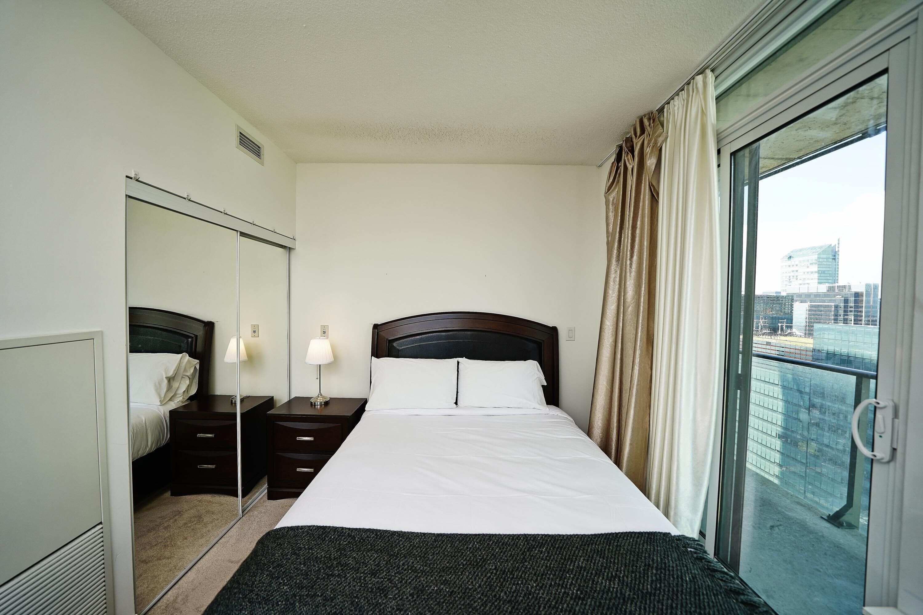 Quarto com design assinado