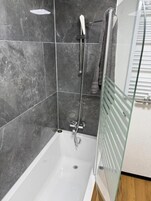 Apartamento Familiar, varanda, vista para o jardim | Casa de banho