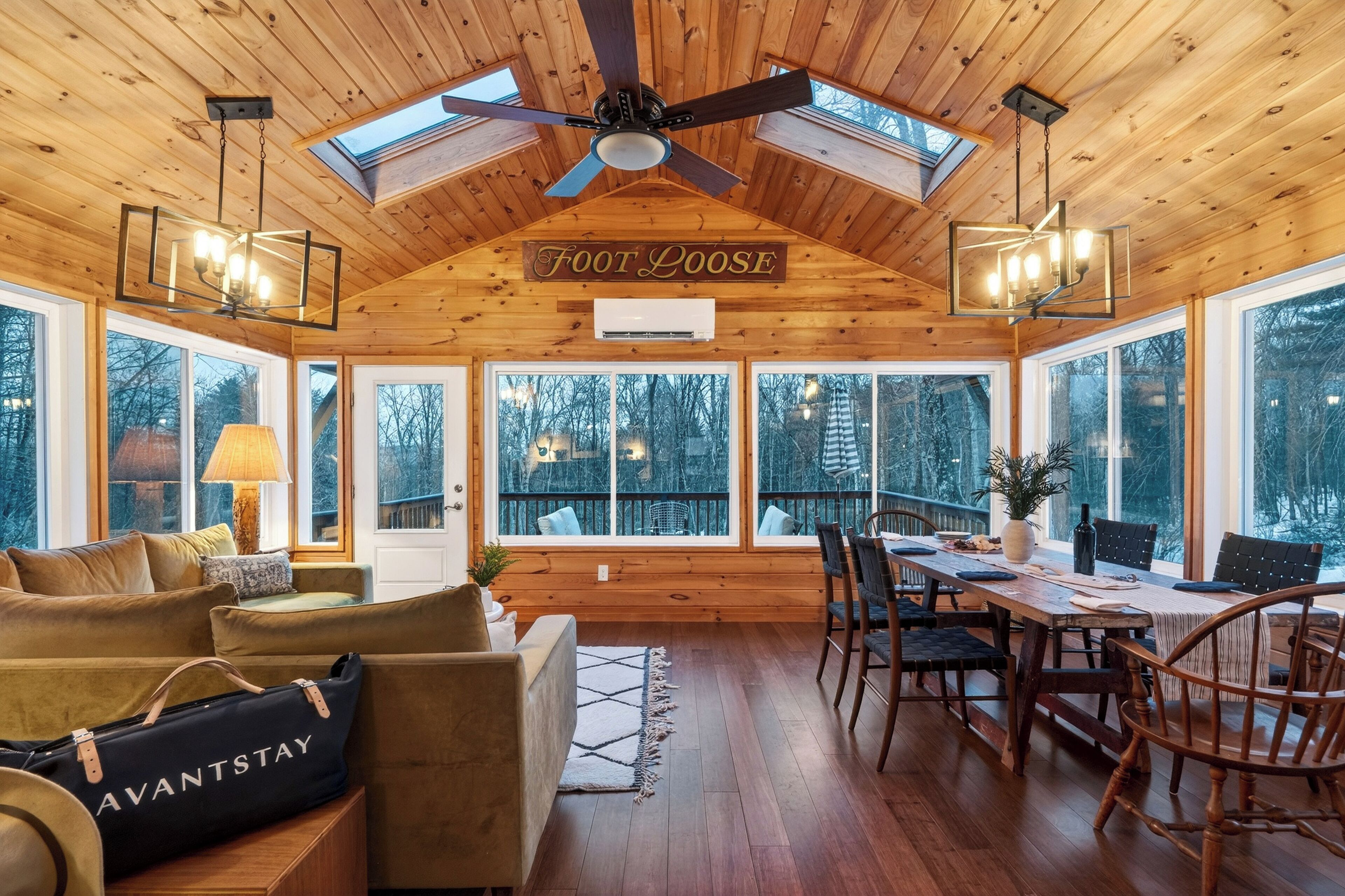 Woodsy Retreat  Fireplace  Near Trails + Wineries | Foot Loose - Kerhonkson, NY