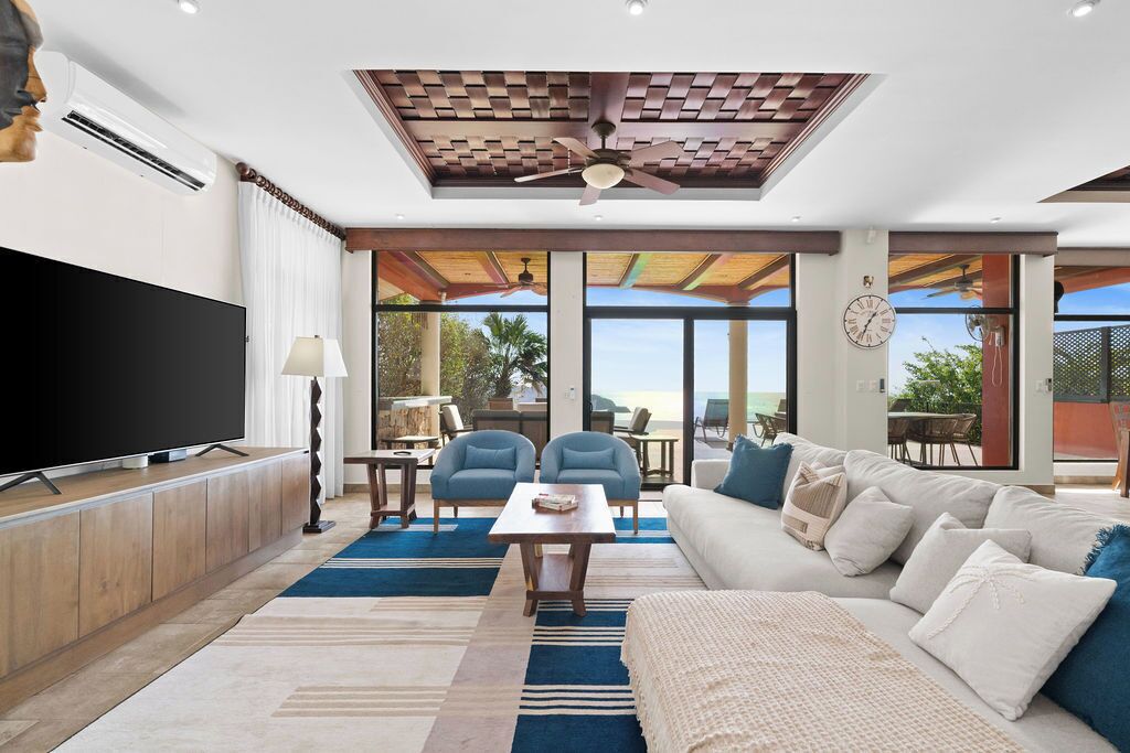 Casa Dos Delfines | Ocean Views & Covered Terraces - Playa Hermosa