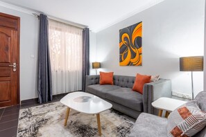 Casa Clássica, varanda, vista para o jardim | Sala de estar