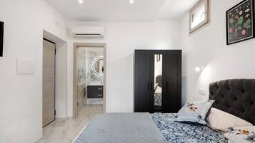 Quarto Duplo Standard, casa de banho privativa, vista para o jardim