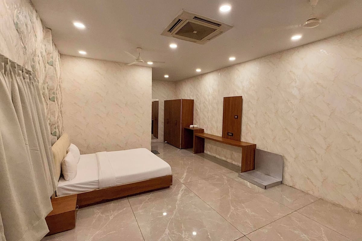 Suite Room