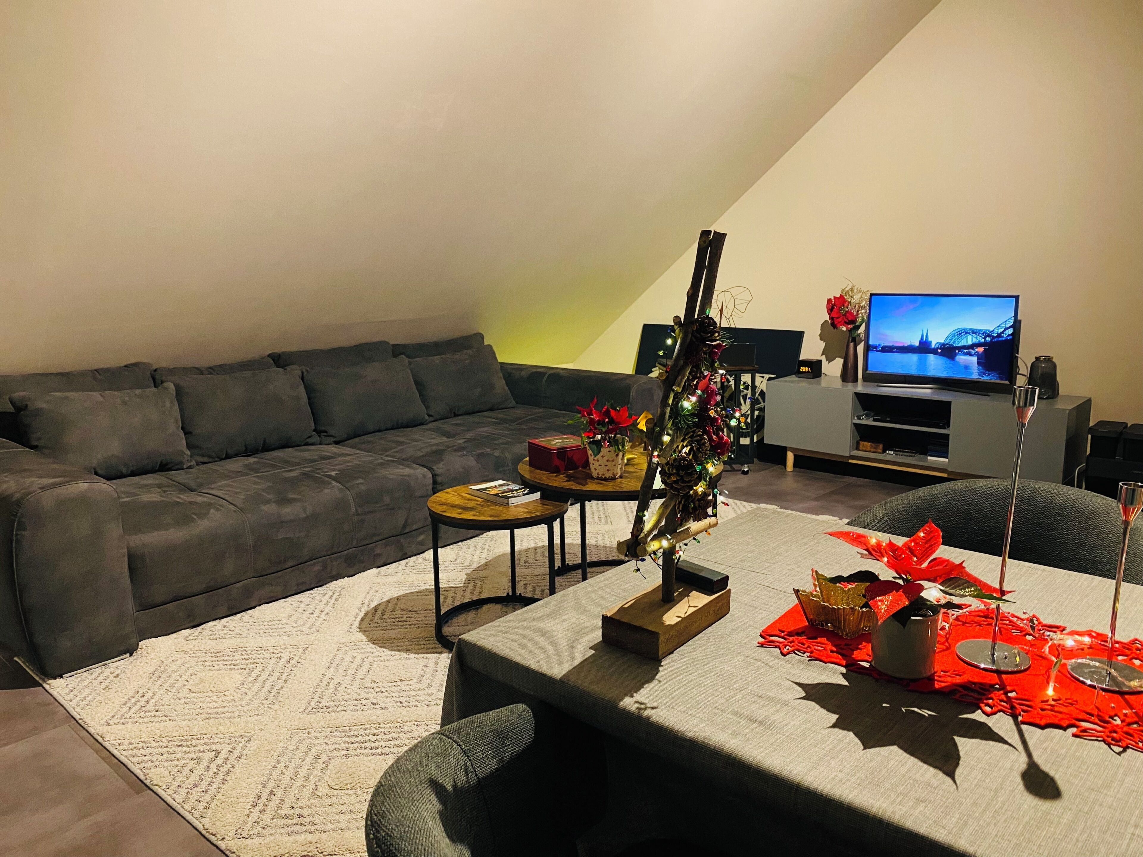 Cozy Vacation And Trade Fair Apartment Directly On The Rhine - Wesseling - Bonn