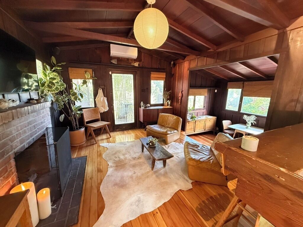 Lush Hollywood Hills Cabin Retreat - Culver City