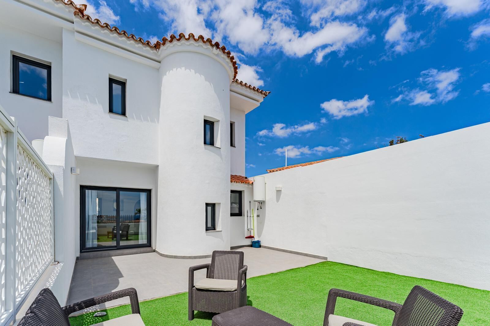 Bungalow Familiar, vista para a piscina | Terraço/pátio interior