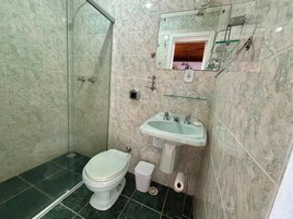 Quarto Duplo ou Twin Comfort | Casa de banho