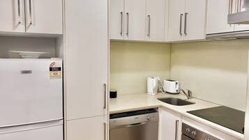 Apartamento, 1 quarto, acessível | Interior