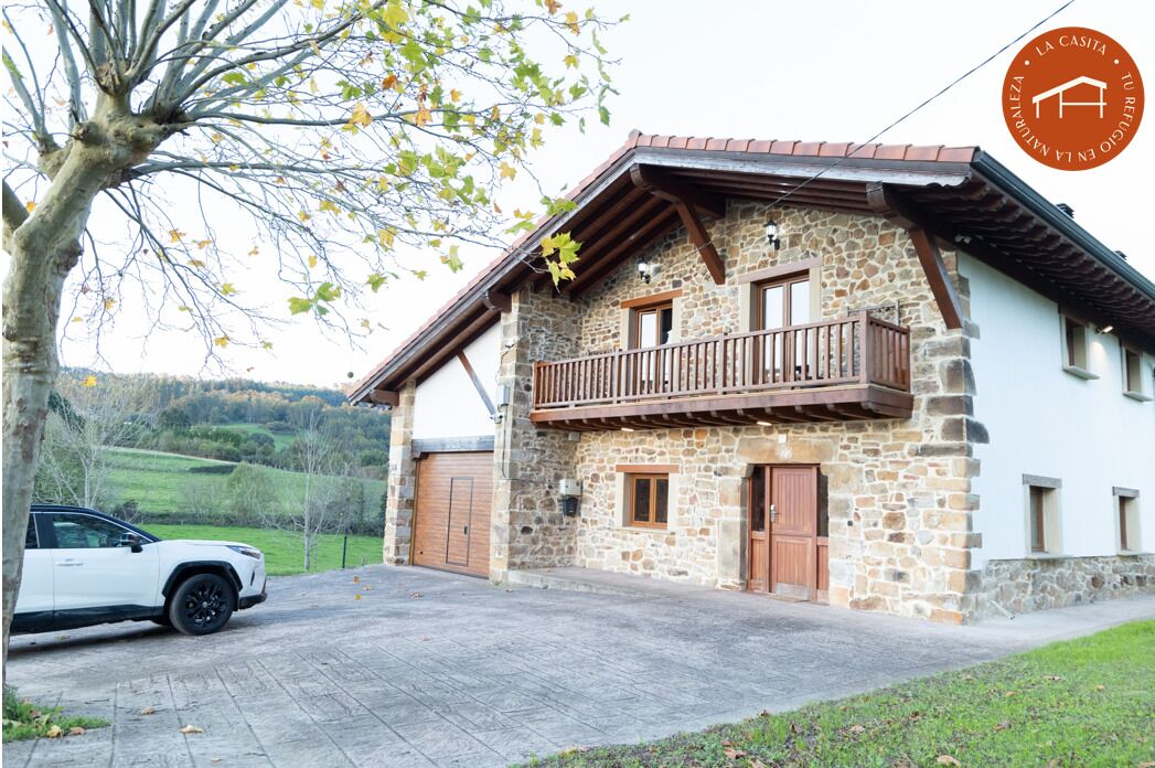 Casa, vista para o jardim | Exterior