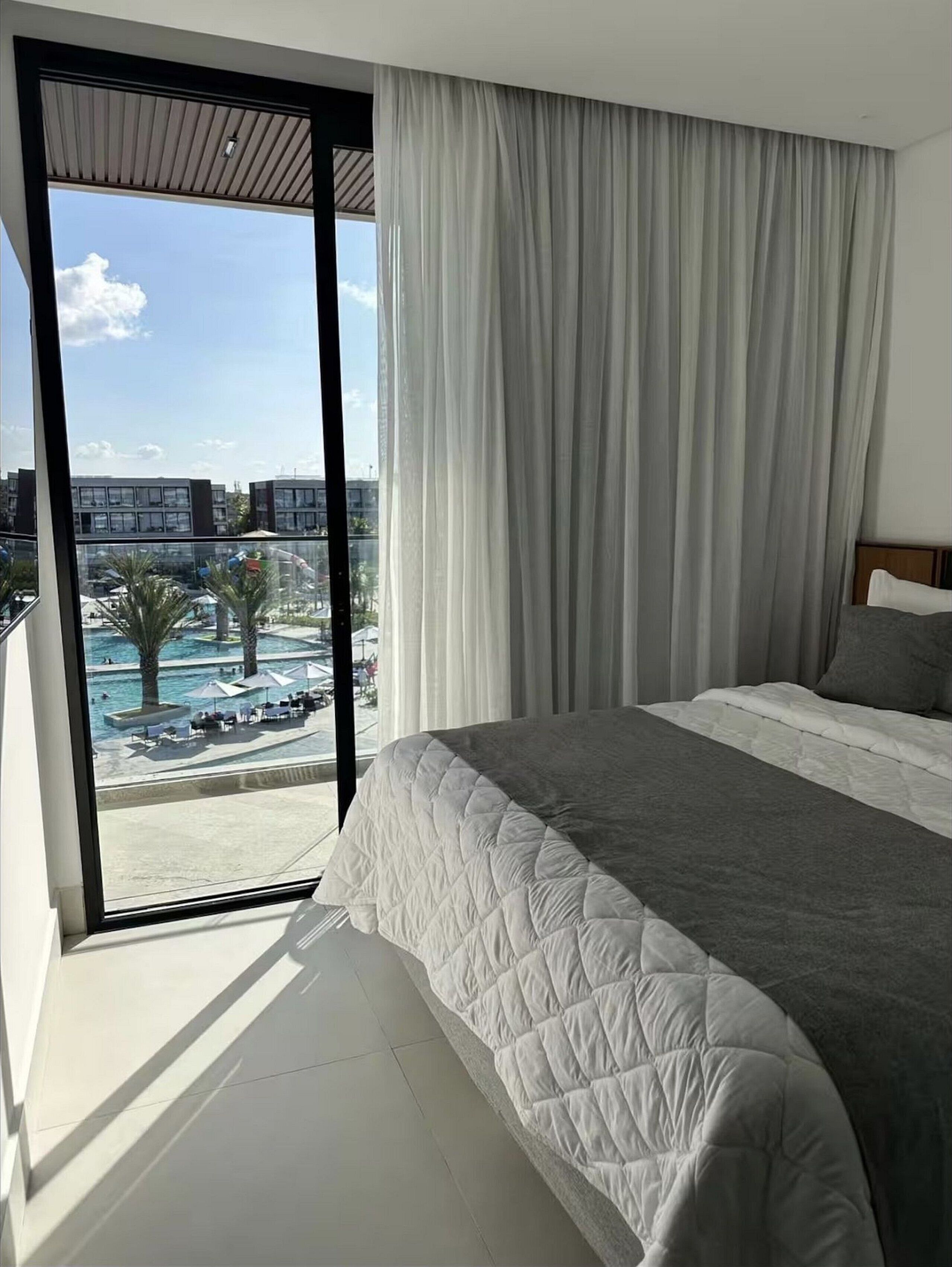 Apartamento (Apartamento com Vista da Piscina) | Roupa de alta qualidade, minibar 