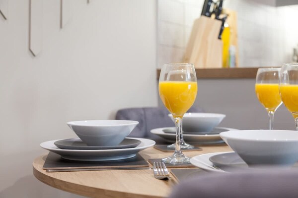 Central Harrogate Beautiful Bright 1-bedroom Apartment - Harrogate