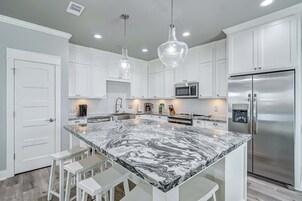 Casa, 3 quartos | Cozinha privada