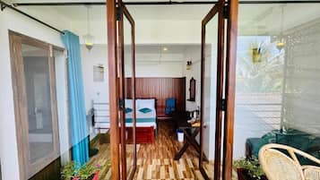 Quarto casal luxo, sacada, vista para a montanha