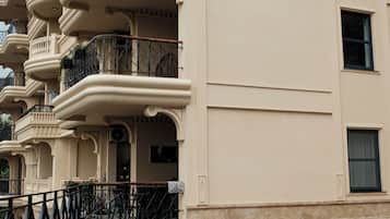 Piscina externa sazonal