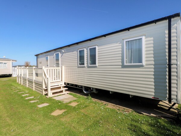 Seaside Retreat - Selsey