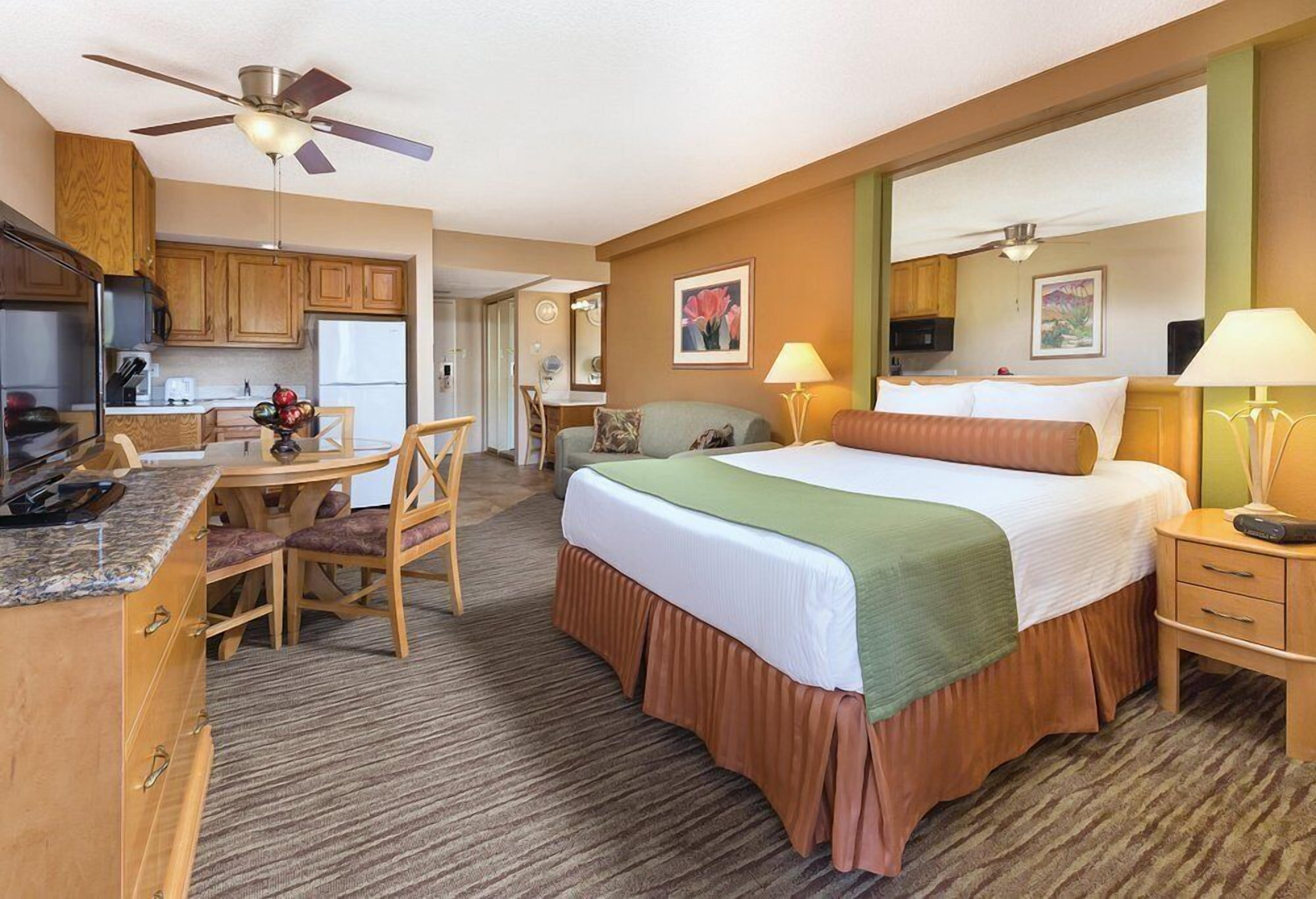 Palm Springs | Couples Desert Retreat | Pool + Hot Tub - Palm Springs, CA