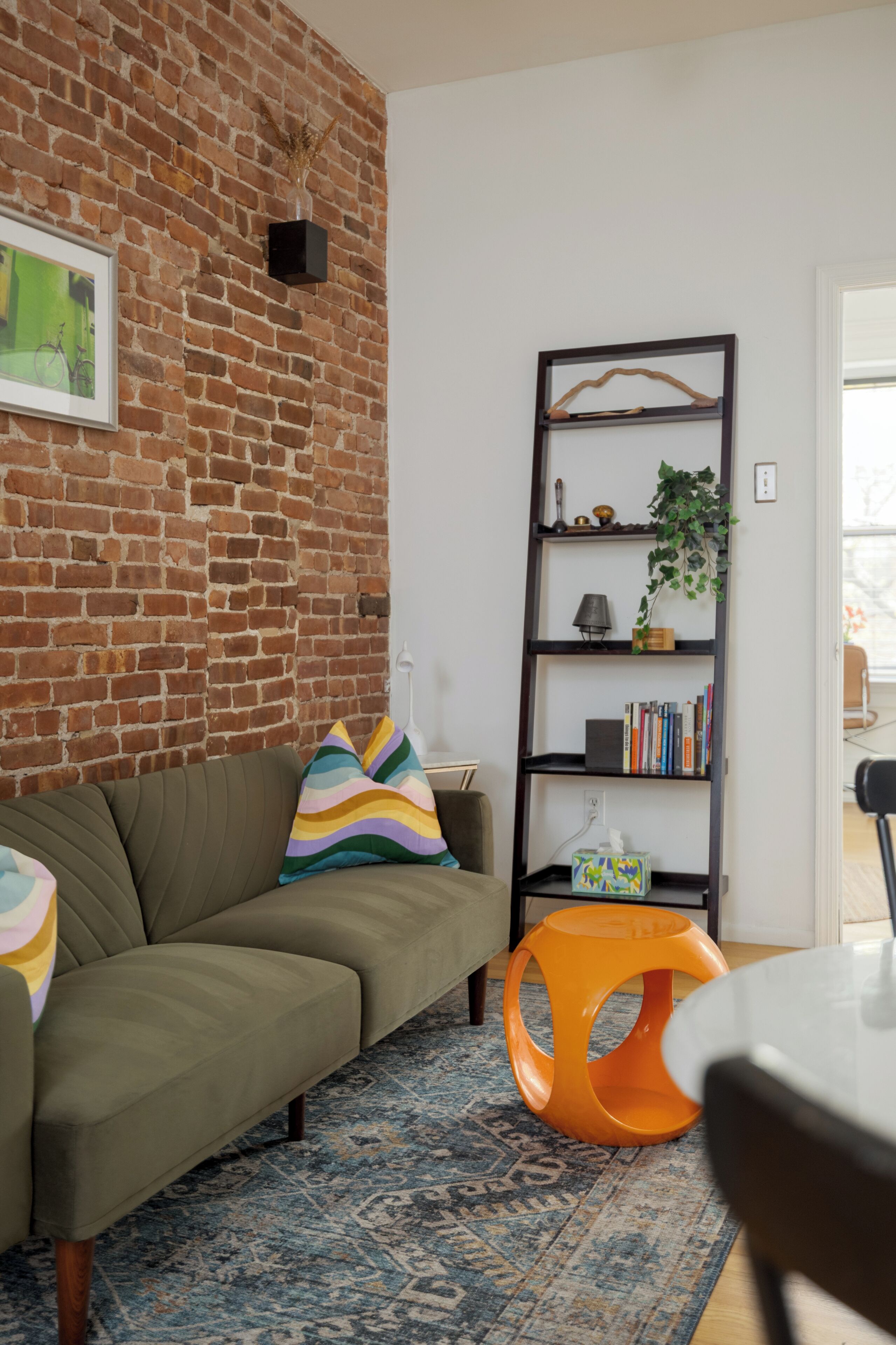 Stylish 1br W Balcony & Laundry, Walk To Path Nyc - Brooklyn, NY