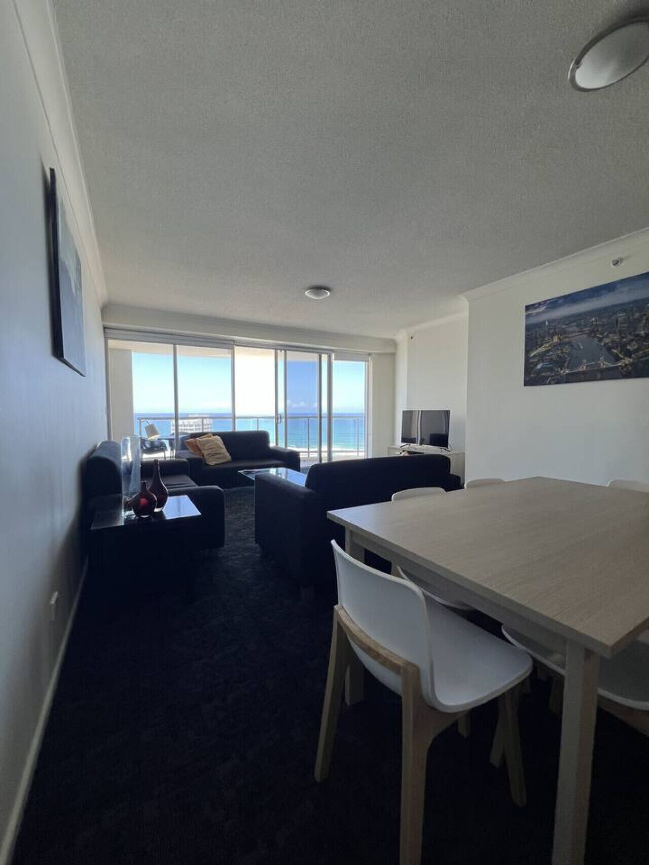 `Beside Still Waters` Luxury Escape - Surfers Paradise