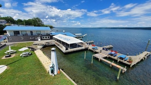 Lago