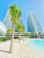 Apartamento em Condomínio Fechado, 1 quarto, acessível, pátio | Piscina | Piscina exterior 