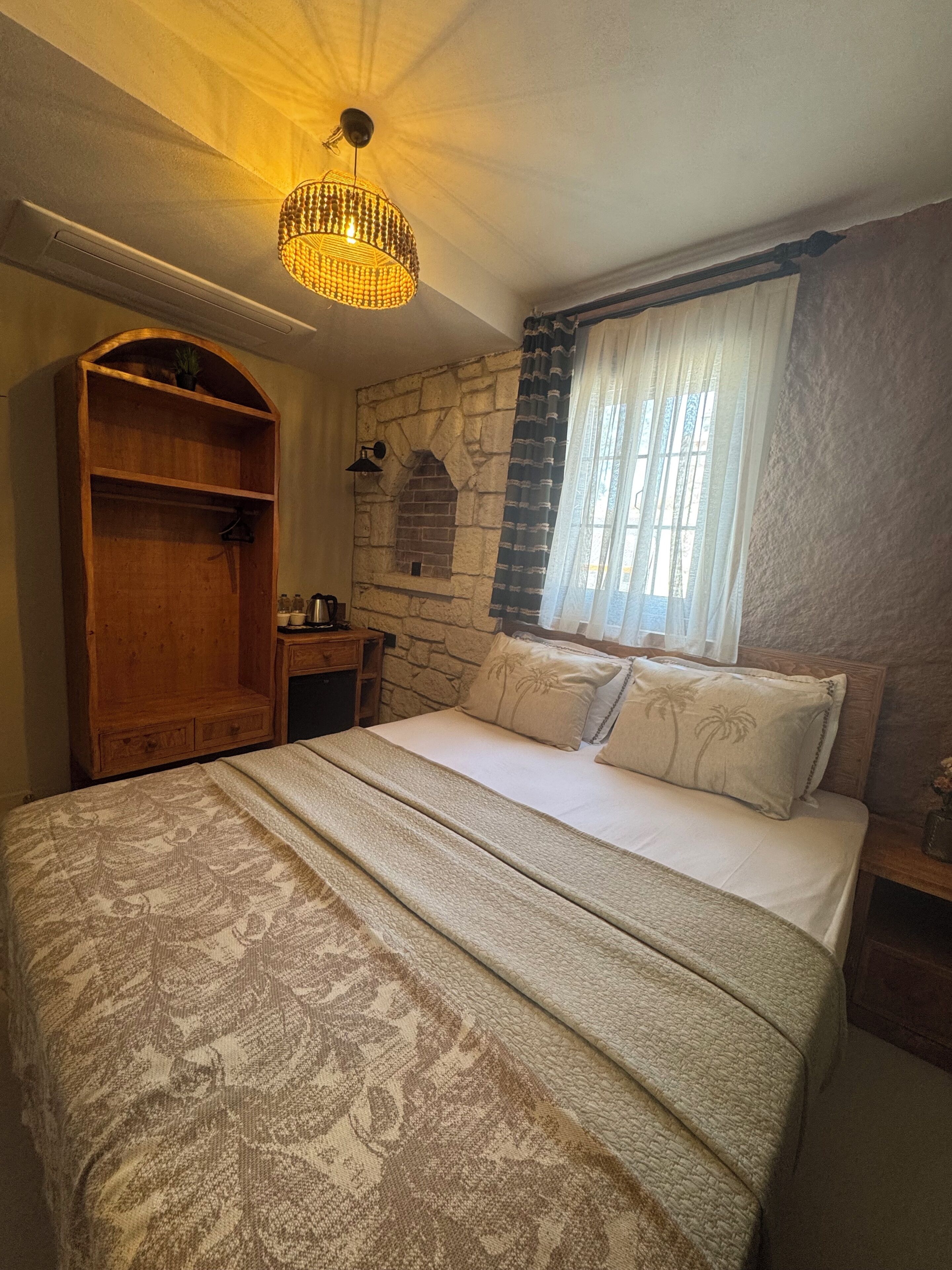 Quarto standard | Wi-Fi de cortesia, roupa de cama
