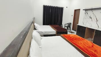 Quarto Quádruplo Deluxe, vista para a montanha