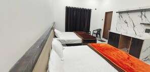 Quarto Quádruplo Deluxe, vista para a montanha